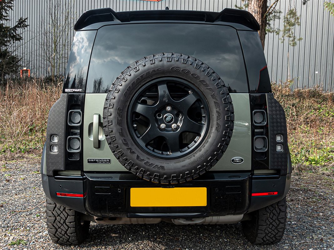 KIT PROTEZIONE ANGOLARI FANALI POSTERIORI NEW DEFENDER 2020 – Aylmer Motors